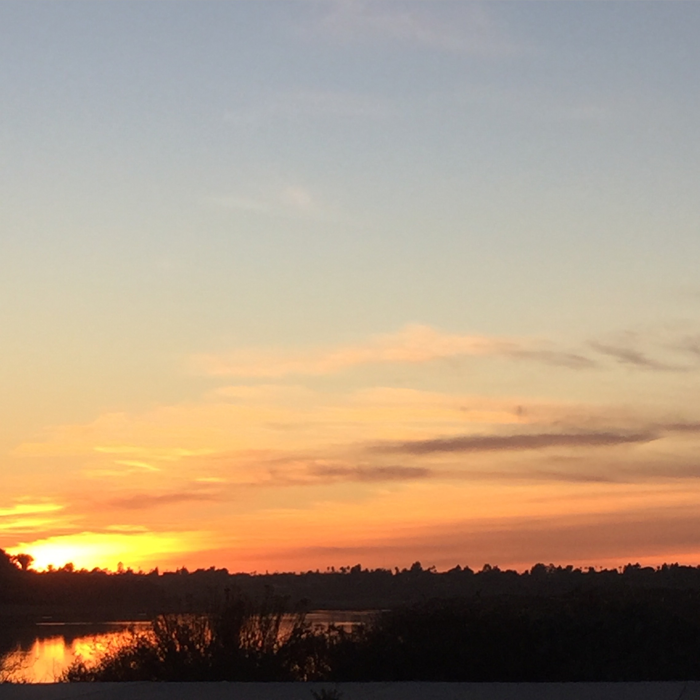 december sunsets – sunsets and wine